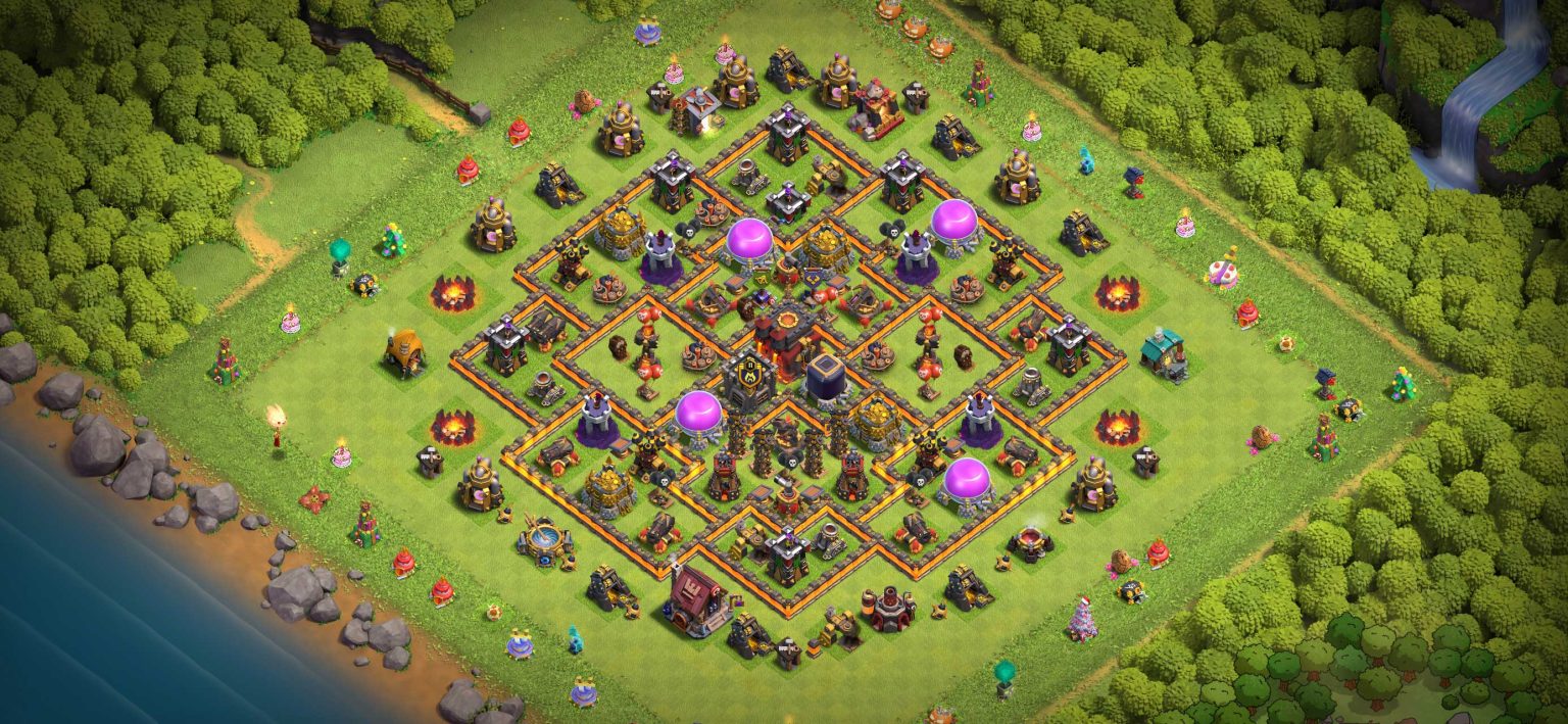 Building The Ultimate TH10 Base in Clash of Clans - Base of Clans